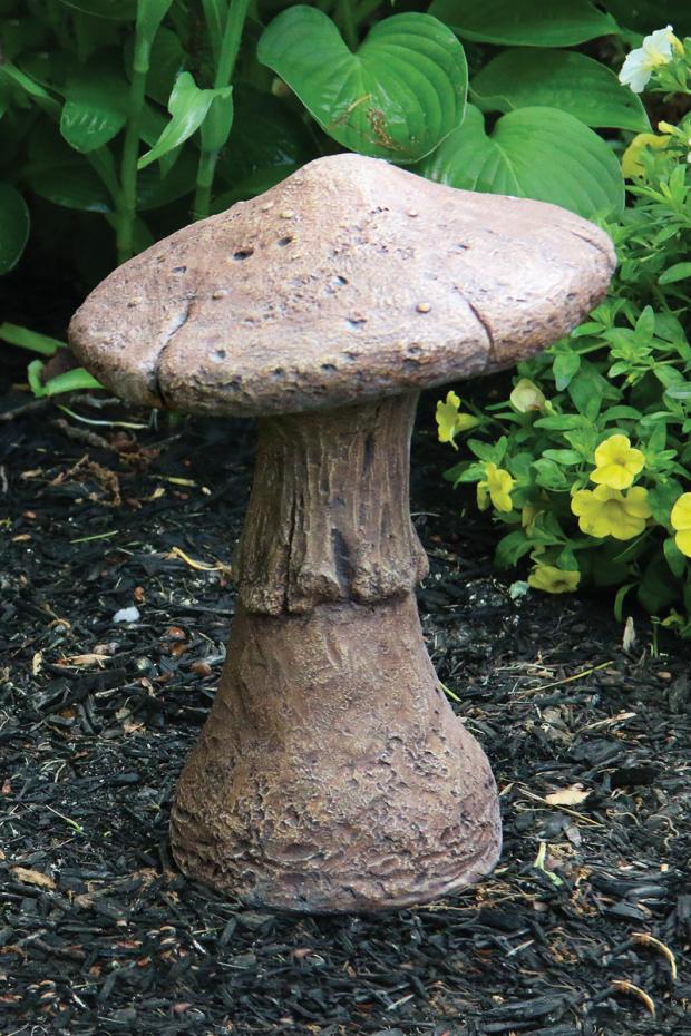 12" Kennett Mushroom – Massarelli Lawn Ornaments