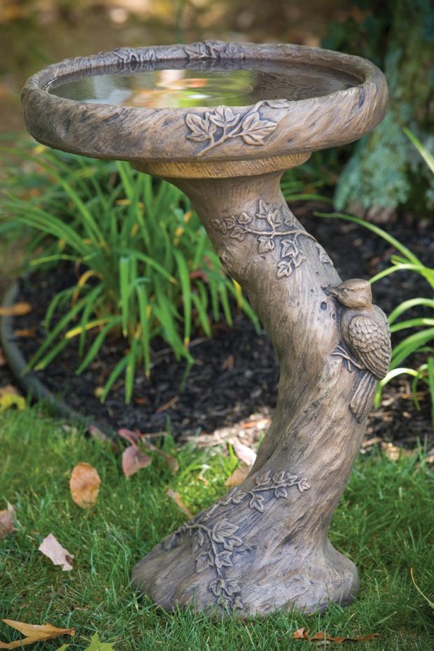 Woodscape Bird Bath – Massarelli Lawn Ornaments
