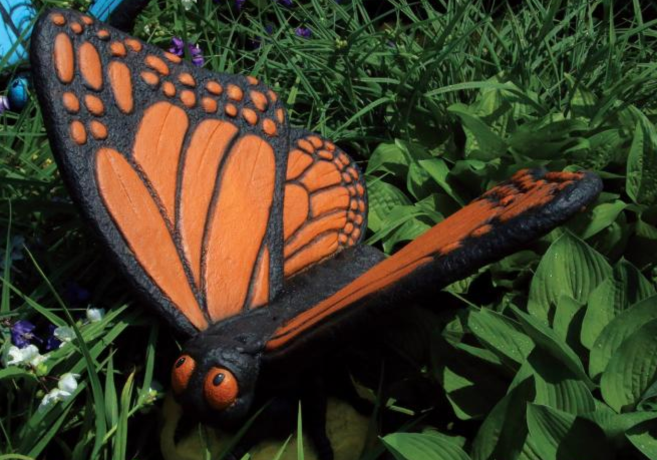 Large Butterfly – Massarelli Lawn Ornaments